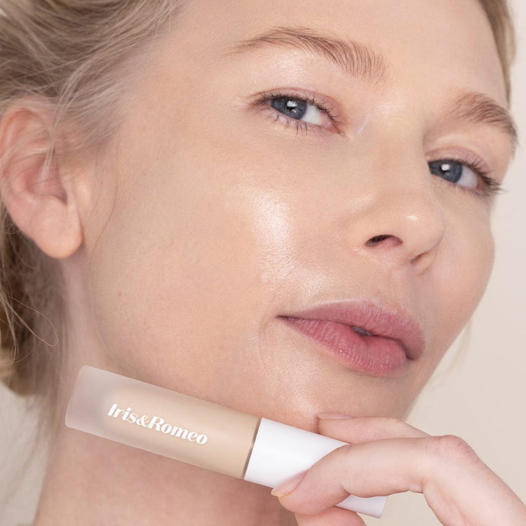 Best Skin Days™ Treatment Concealer Award Winning Dark Circles Eye Serum Concealer – Iris&Romeo